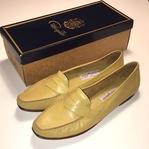 Pappagallo Flats & Loafers for Women - Poshmark